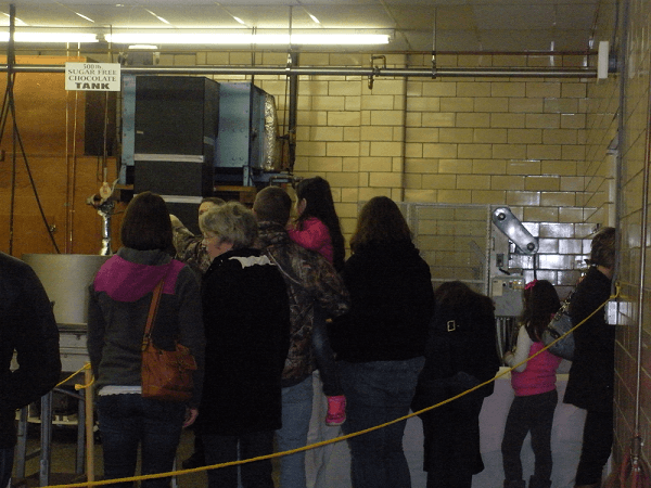 Visitors at Philadelphia Candies Factory | Visit Mercer County PA